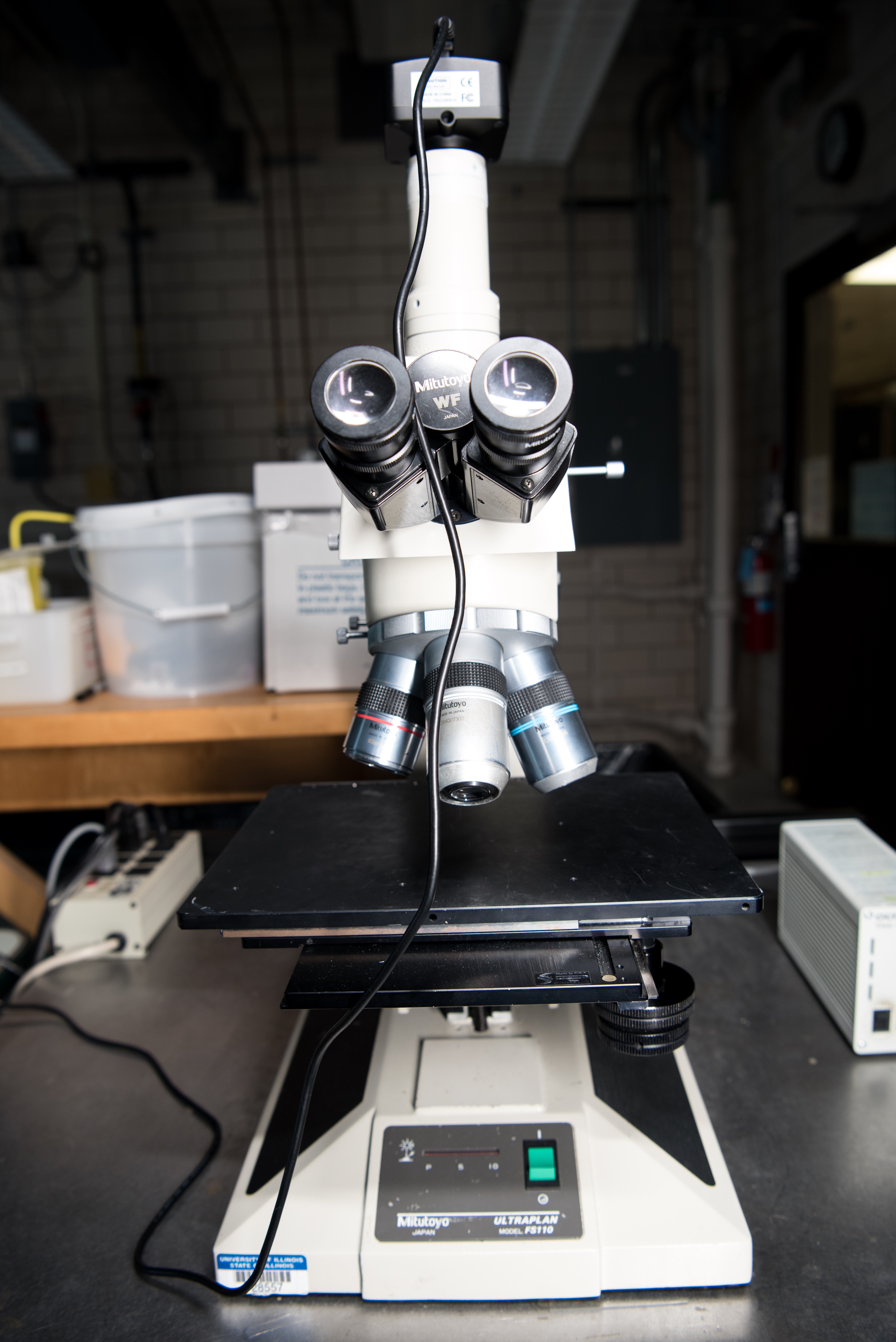 Optical Microscopes with CCD cameras | Materials Research Laboratory ...